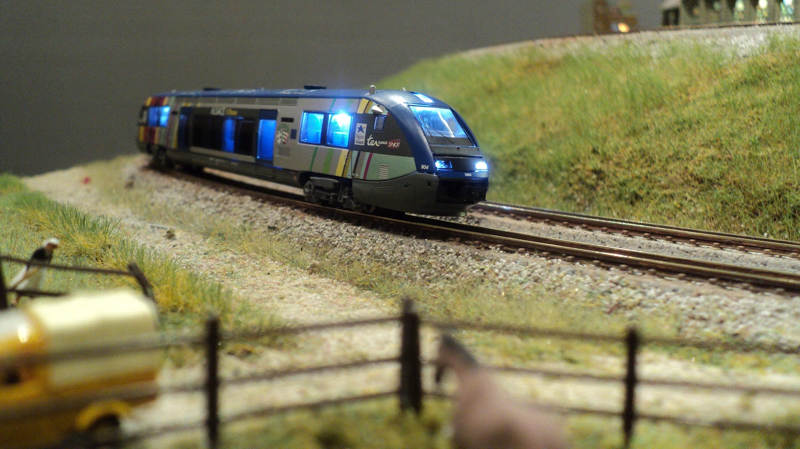 quinntopia - An N Scale blog: September 2012