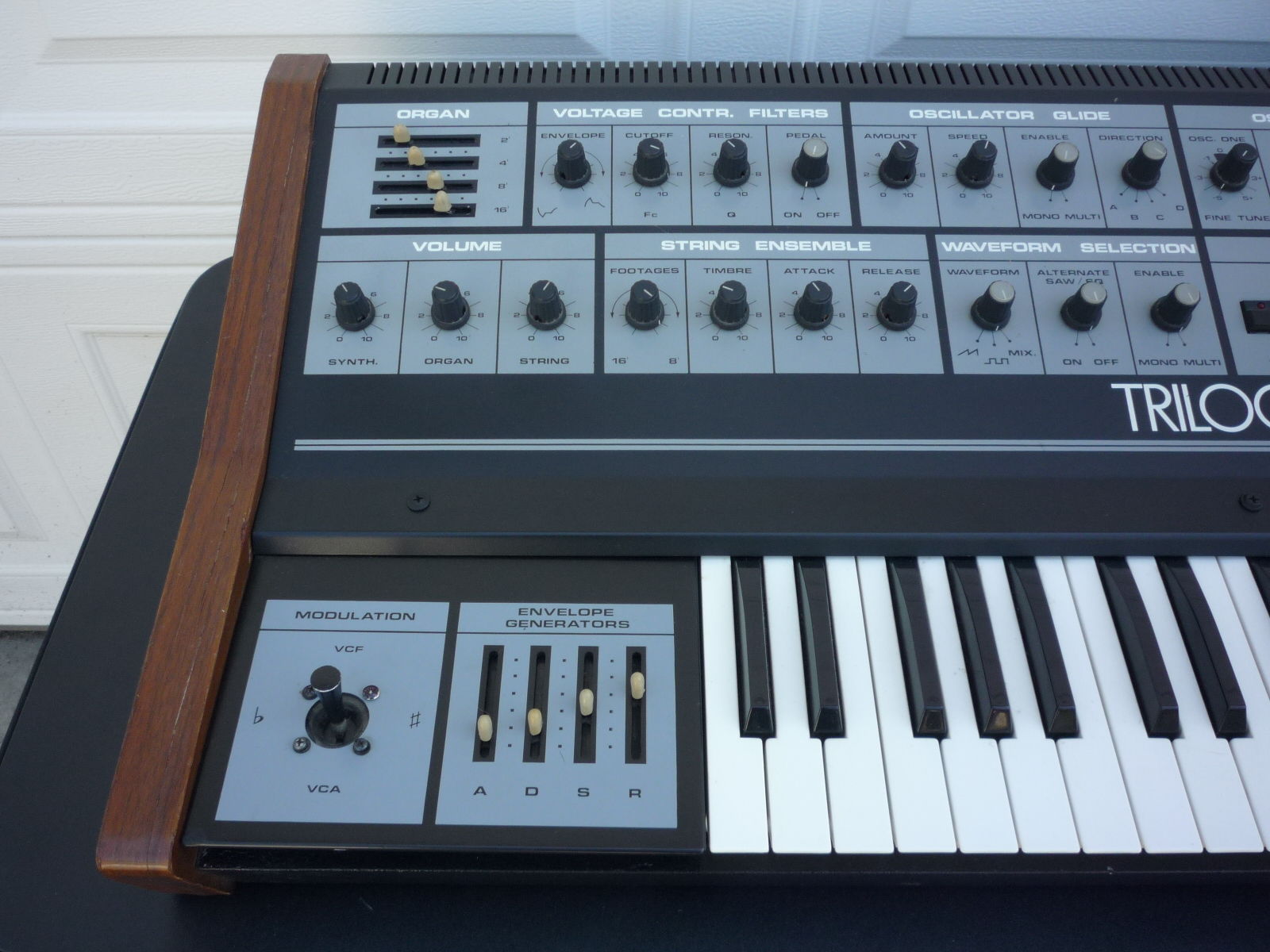 MATRIXSYNTH: Vintage Crumar Trilogy Poly Synth / String Synthesizer