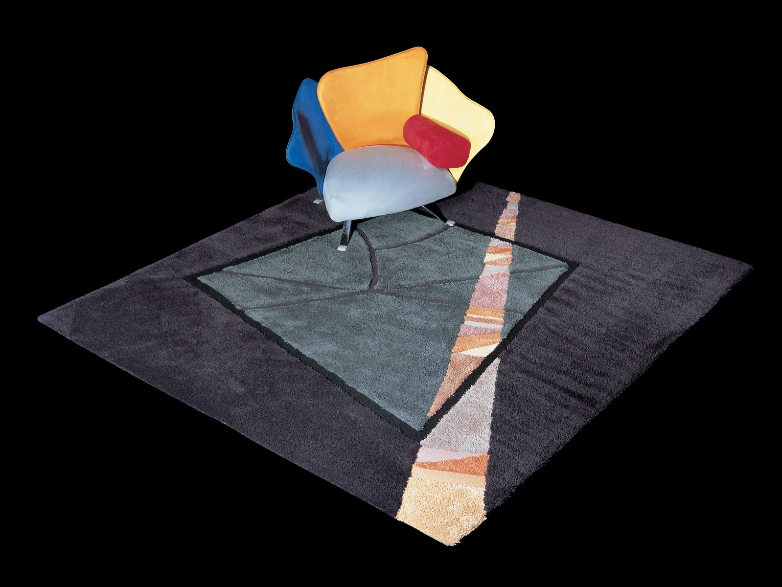 Ikoyi elite: Il Loft Furniture