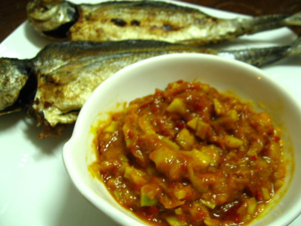 Buah Machang Ikan Kering