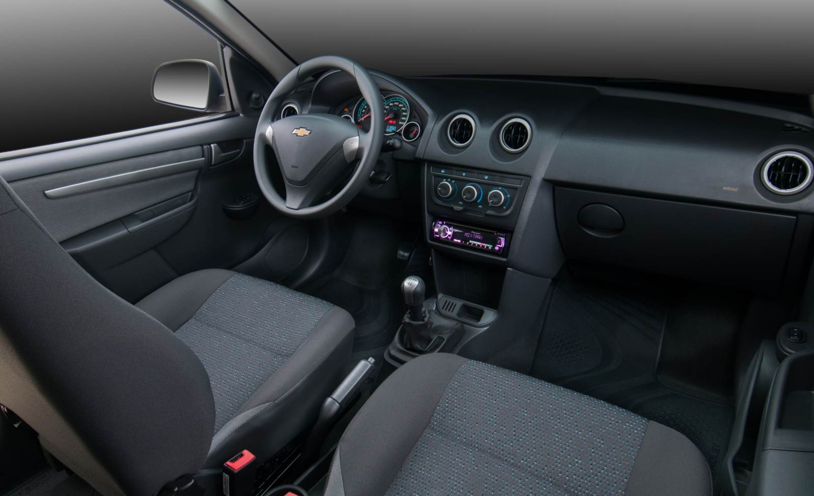 Chevrolet Celta 2014: fotos, preços e especificações