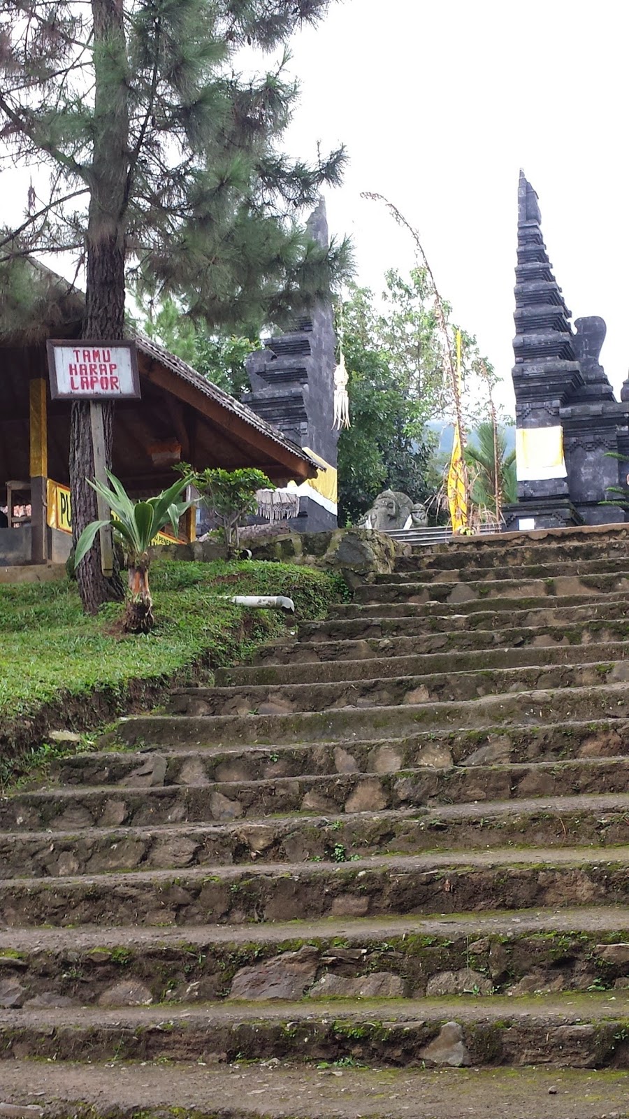 Pura Parahyangan - Untold Story