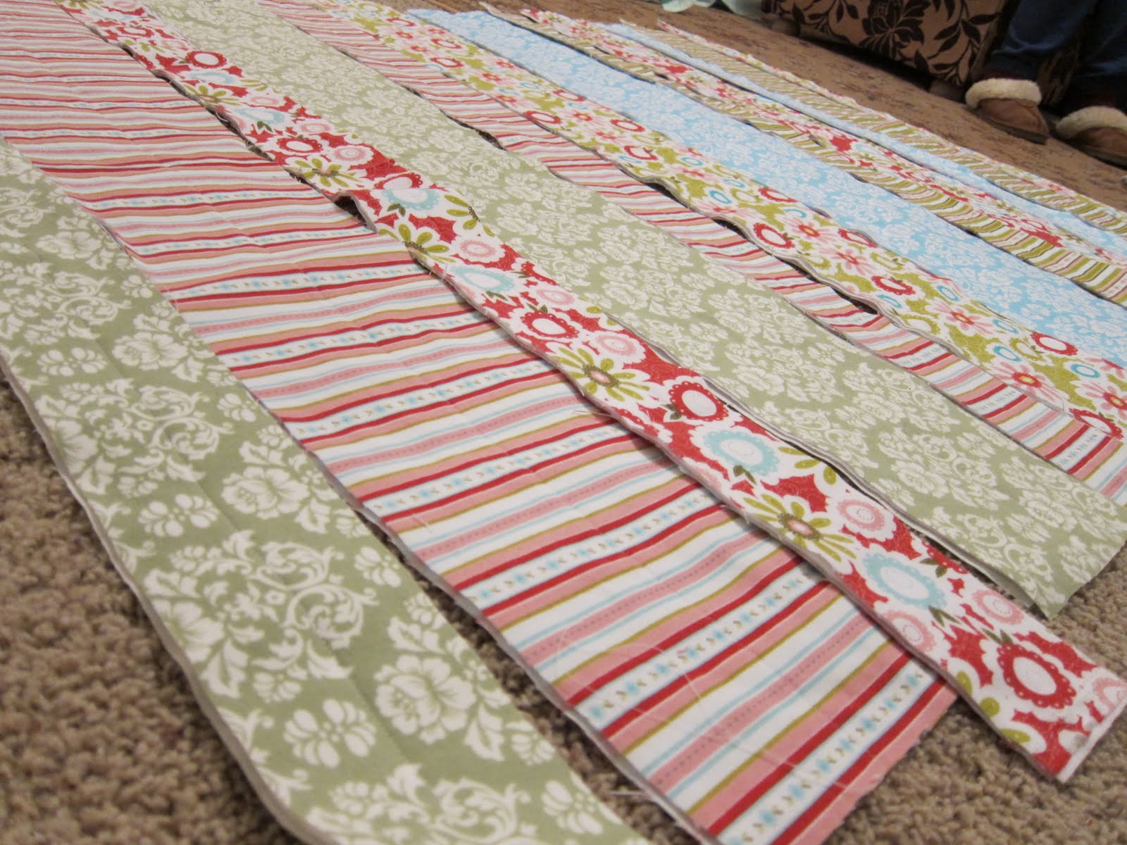 do it yourself divas: DIY: Flannel Baby Rag Quilt REPOSTED