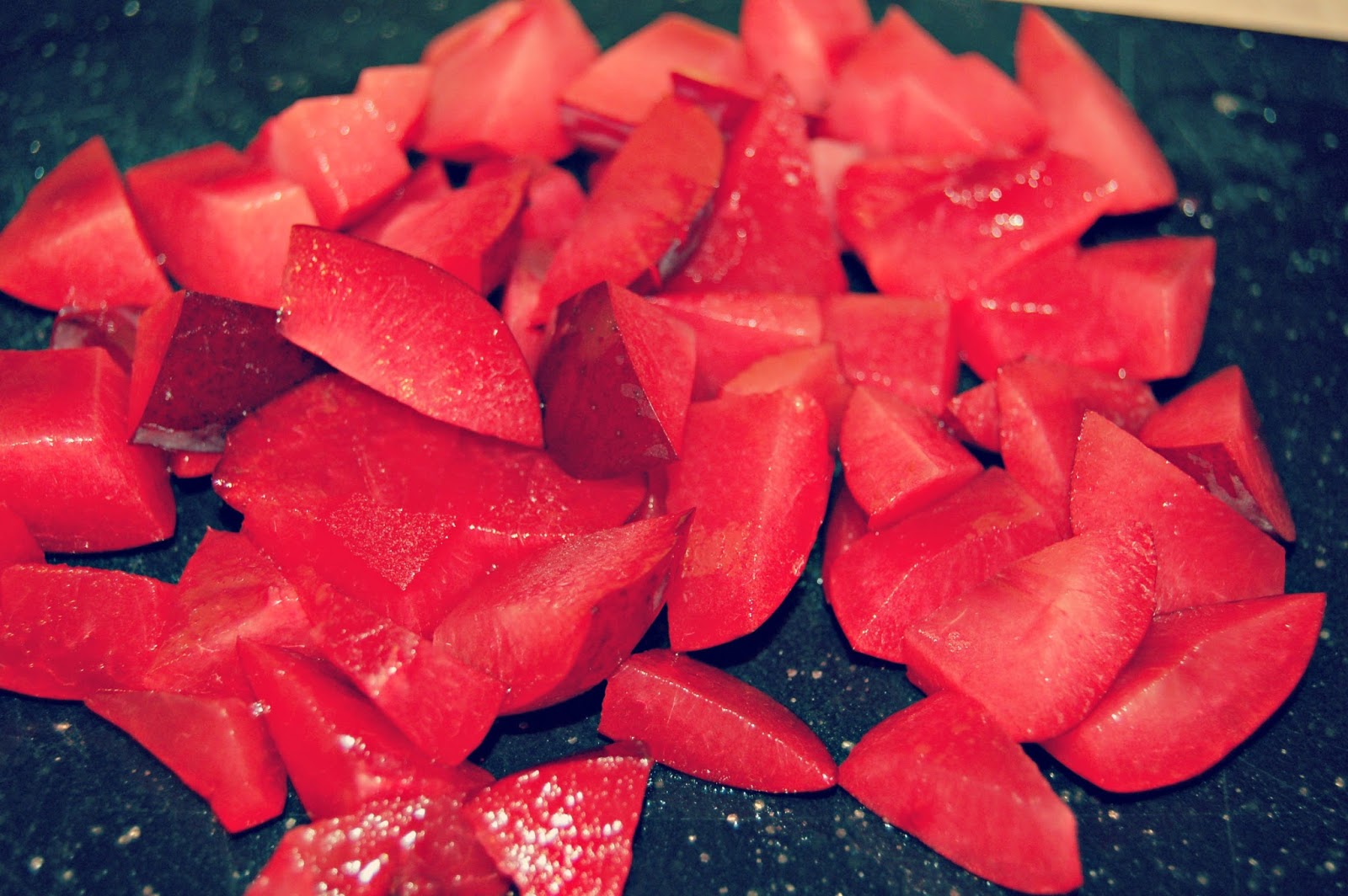 Live Simply with Sparkle: Spicy Plum-Pear Jam