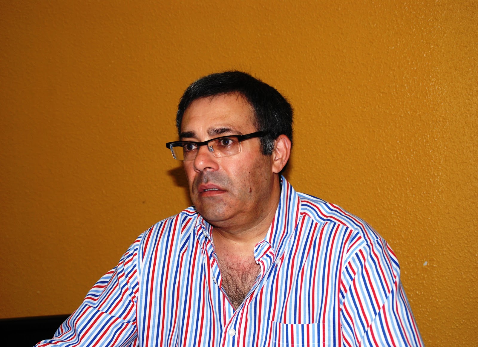 Gallos Quiebran Albores: octubre 2012