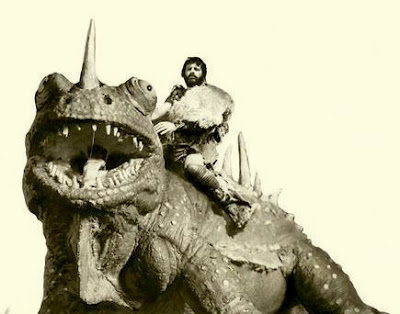 CRÉATURES et IMAGINATION : les êtres réels et les êtres imaginaires: EN ...