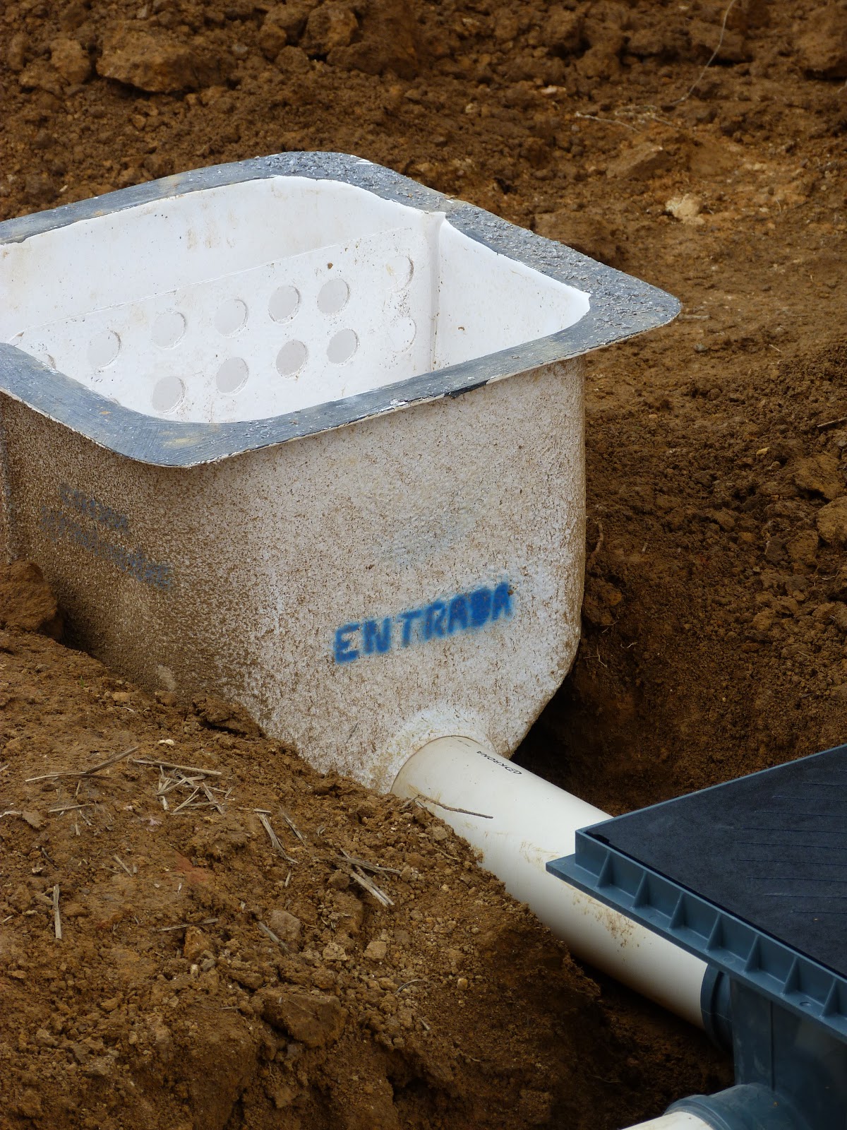 Feita de Bem: Fossa e acabamentos