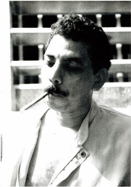 GRUPO LI PO: LOS LIBROS ROBADOS DE CARLOS YUSTI