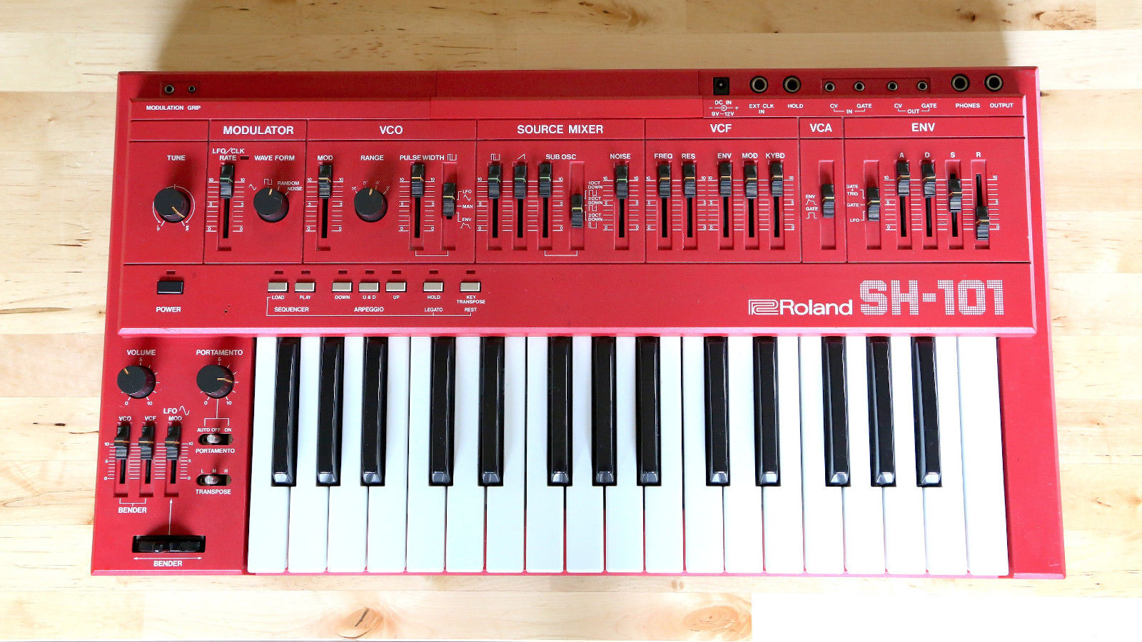 MATRIXSYNTH: RED Roland Sh-101 Vintage Analog Mono Synthesizer Keyboard ...