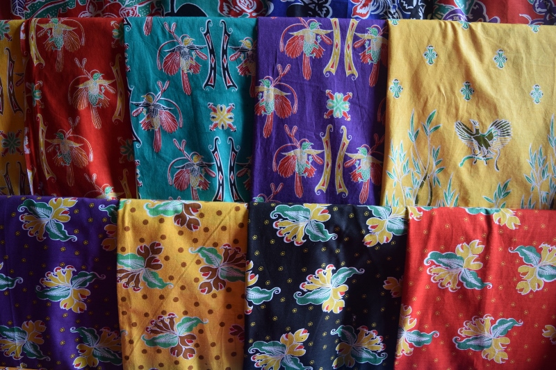 Pesona Di Kaki Gunung Gamalama - Emak Mbolang