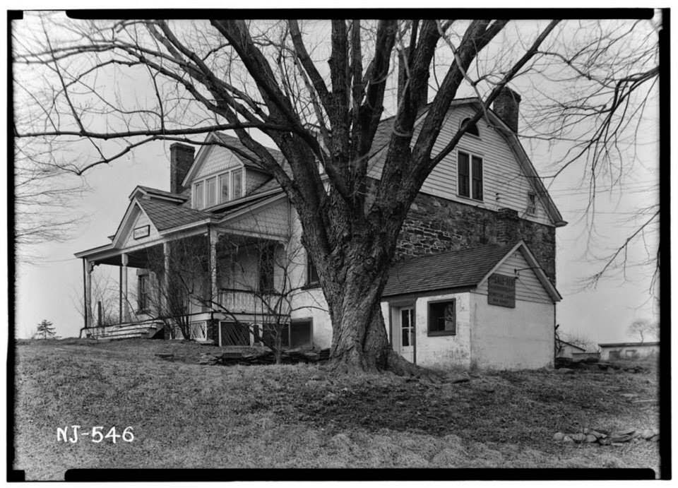 Preserve the Martin Berry House!: A look around the outside
