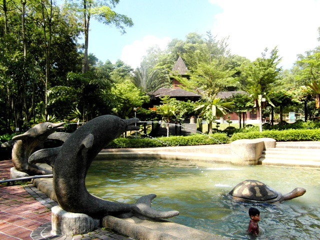 MPV LANDSKAP DAN NURSERI: TAMAN REKREASI HUTAN BANDAR JOHOR BAHRU