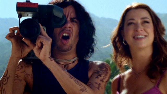Shameless Pile of Stuff: Movie Review: Sharktopus