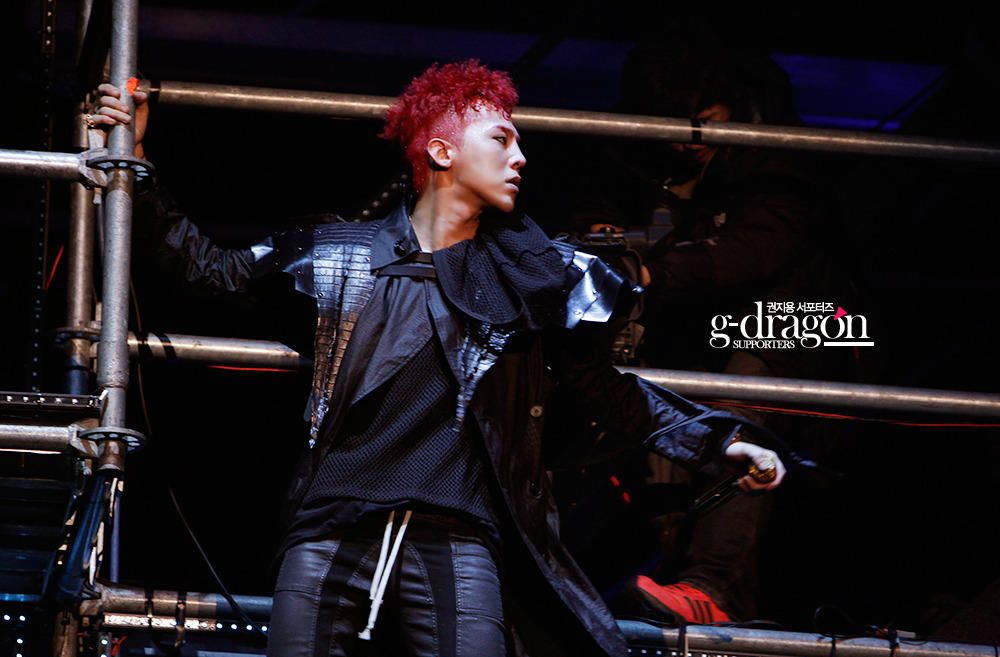 Pics & A Few Fancams From G-Dragon's One of a Kind World Tour Debut in ...