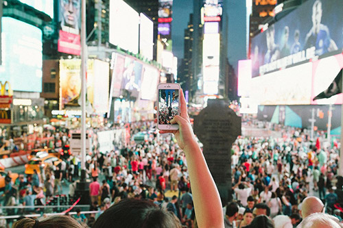 5 Elements of Effective Window Display - CreativityWindow™