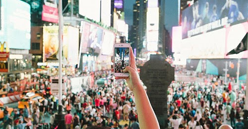 5 Elements of Effective Window Display - CreativityWindow™