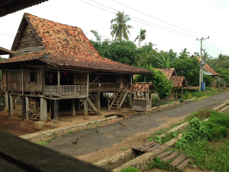 KISAH PERJALANAN WISATA 4 HARI ; DARI WAY KANAN HINGGA KILUAN ~ DUNIAINDRA