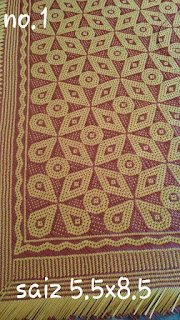 Koleksi Barangan Sarawak: Tikar Plastik Anyaman Berbunga Traditional