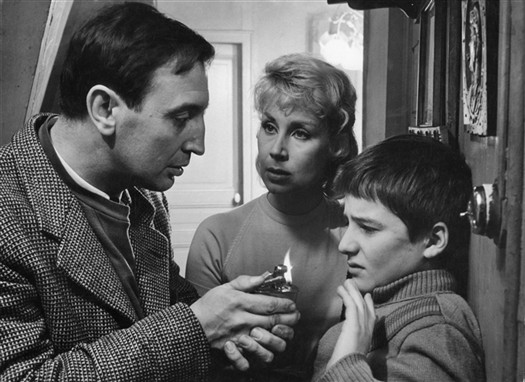 Passion for Movies: Francois Truffaut's "400 Blows" -- An Analysis