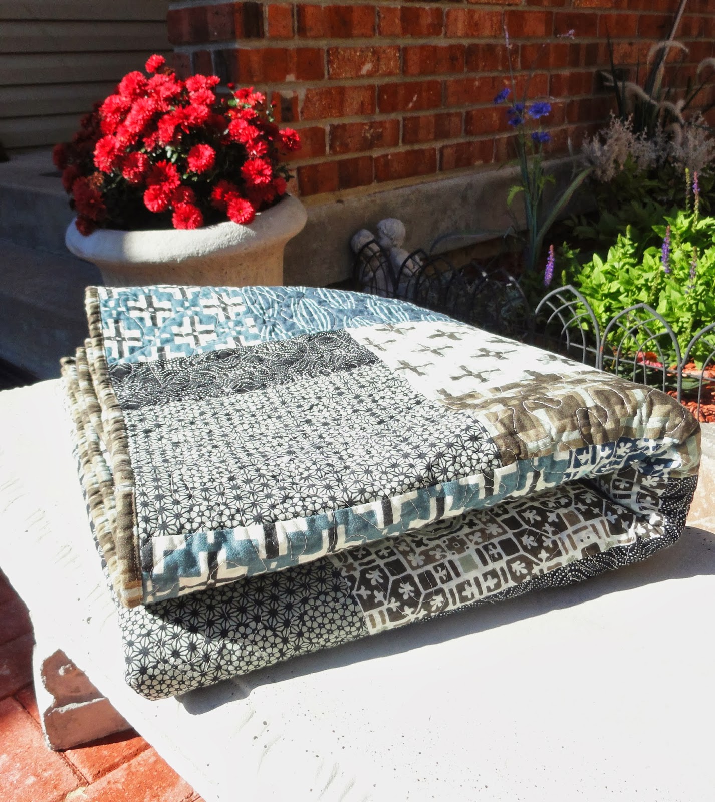 Oxford Impressions: David Butler Parson Gray Curious Nature Man Quilt