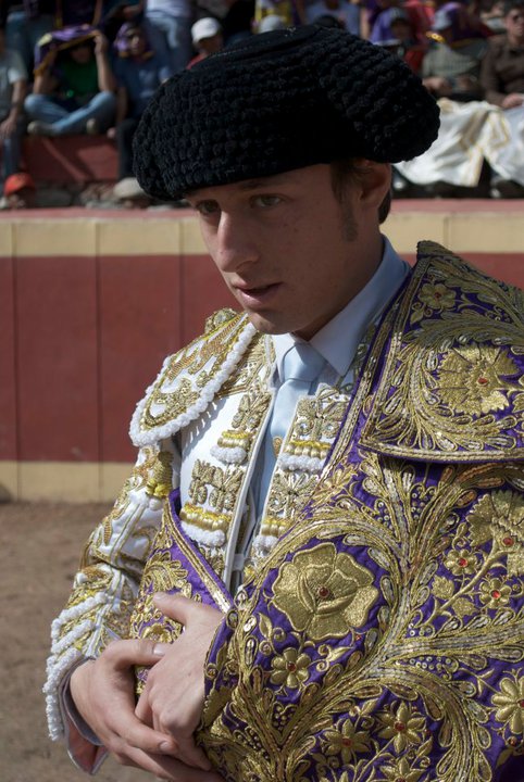 Perú Taurino: TERNA DA VUELTA AL RUEDO EN AREQUIPA