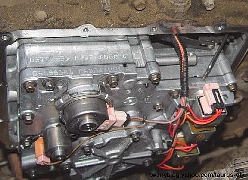 阿丁的 Taurus DIY: Taurus AX4N DTC P0761 變速箱沒有四檔的問題