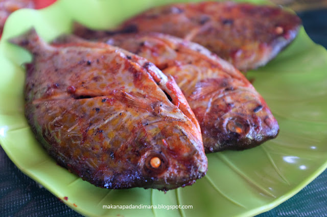 Makan Ikan di Warung Becol Serangan Bali - Makan apa dan dimana?