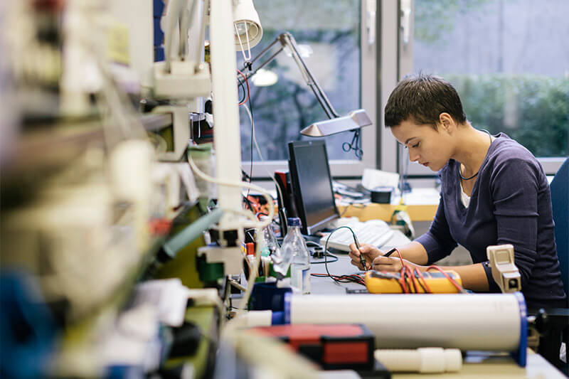 Voici 7 sites pour apprendre l'ingénierie électronique en ligne et ...