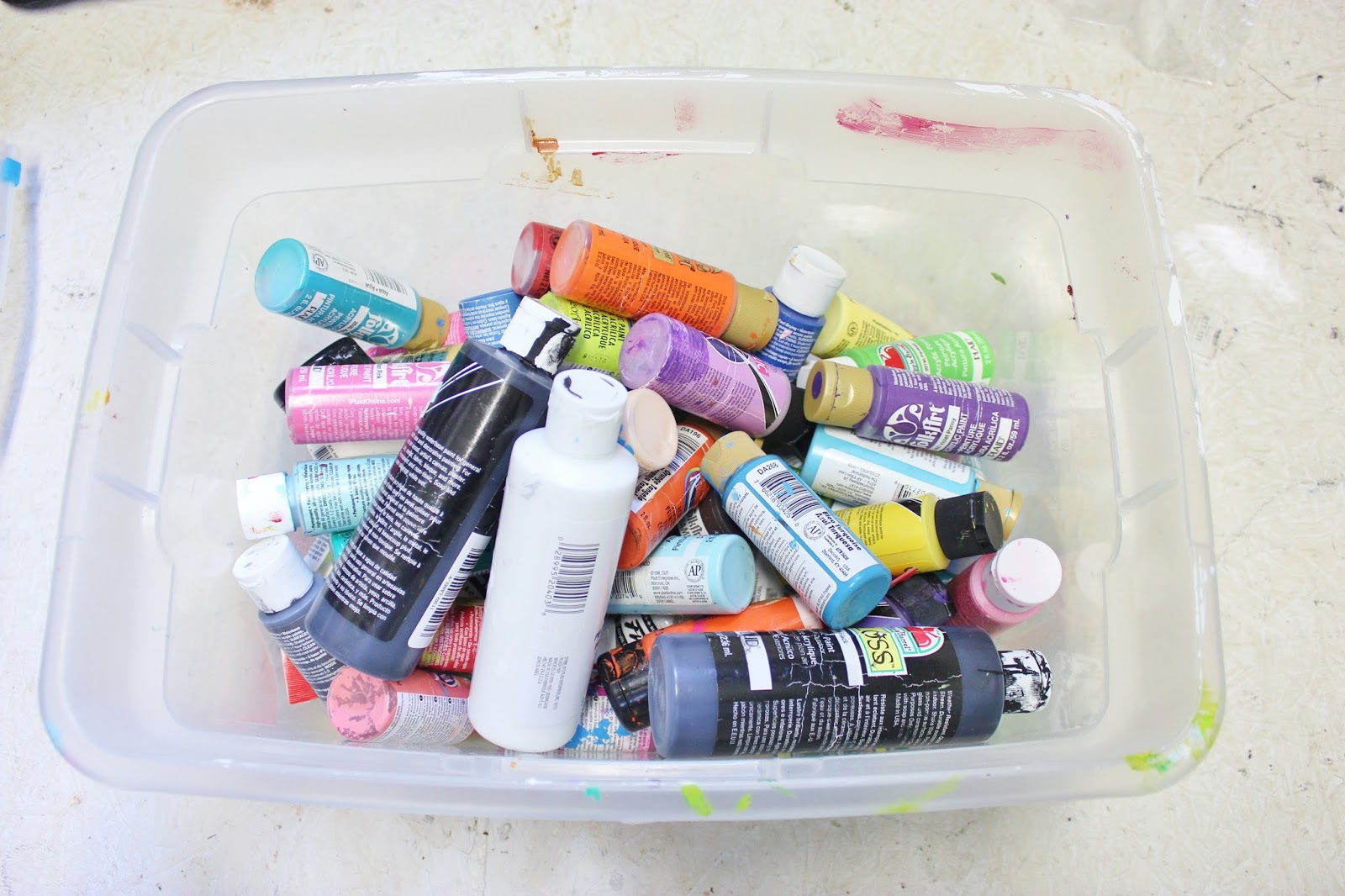 ispywithmycraftyeyes: Acrylic Paint Organization - An Art Room Project