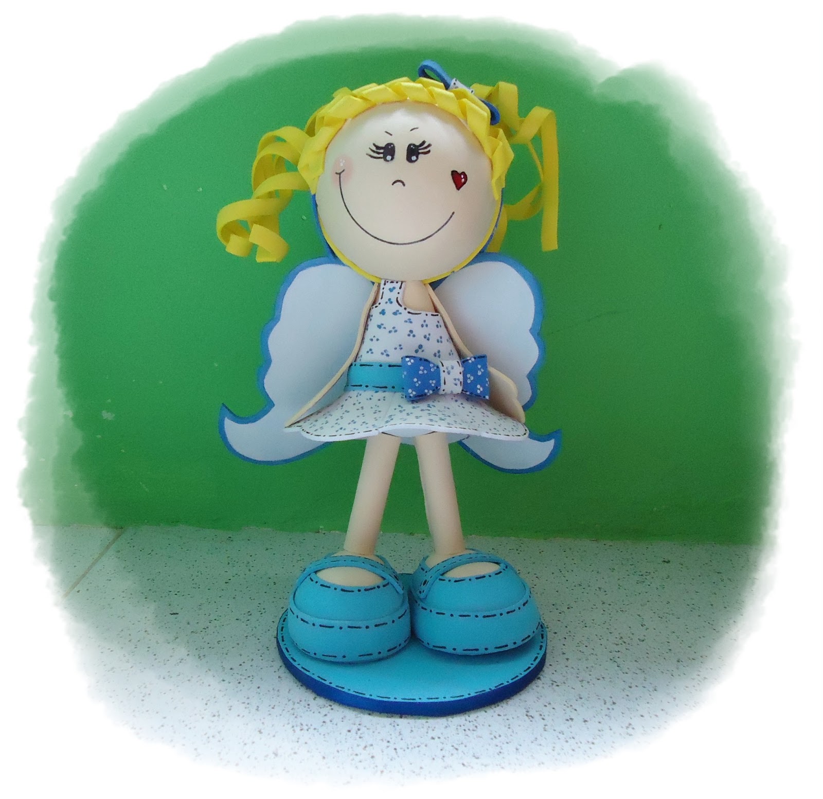 EL TALLERCITO DE LOS DUENDES: MI PRIMERA FOFUCHA