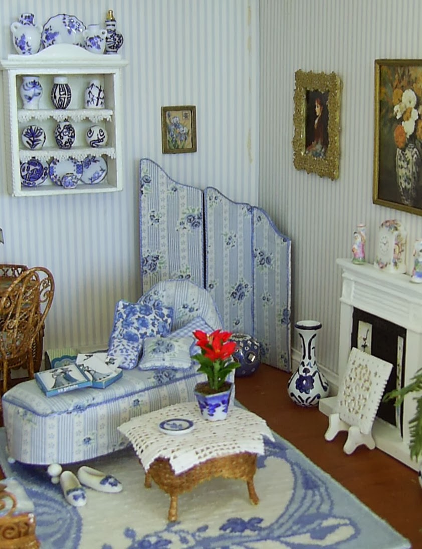 dolls houses and minis: How to Make Miniature Picture Frames