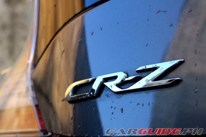 2013 Honda CR-Z M/T vs 2013 Toyota 86 M/T | CarGuide.PH | Philippine Car News, Car Reviews, Car ...