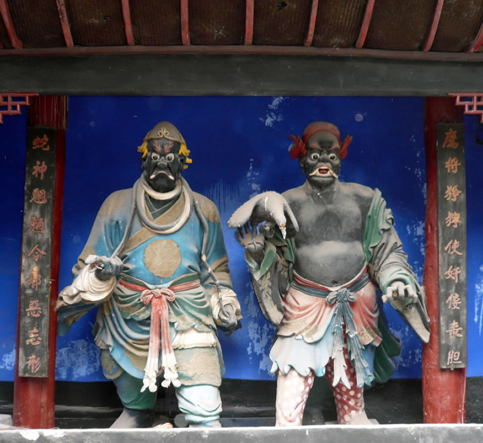 hairulfalah web blog: "Kota Hantu" Fengdu di china