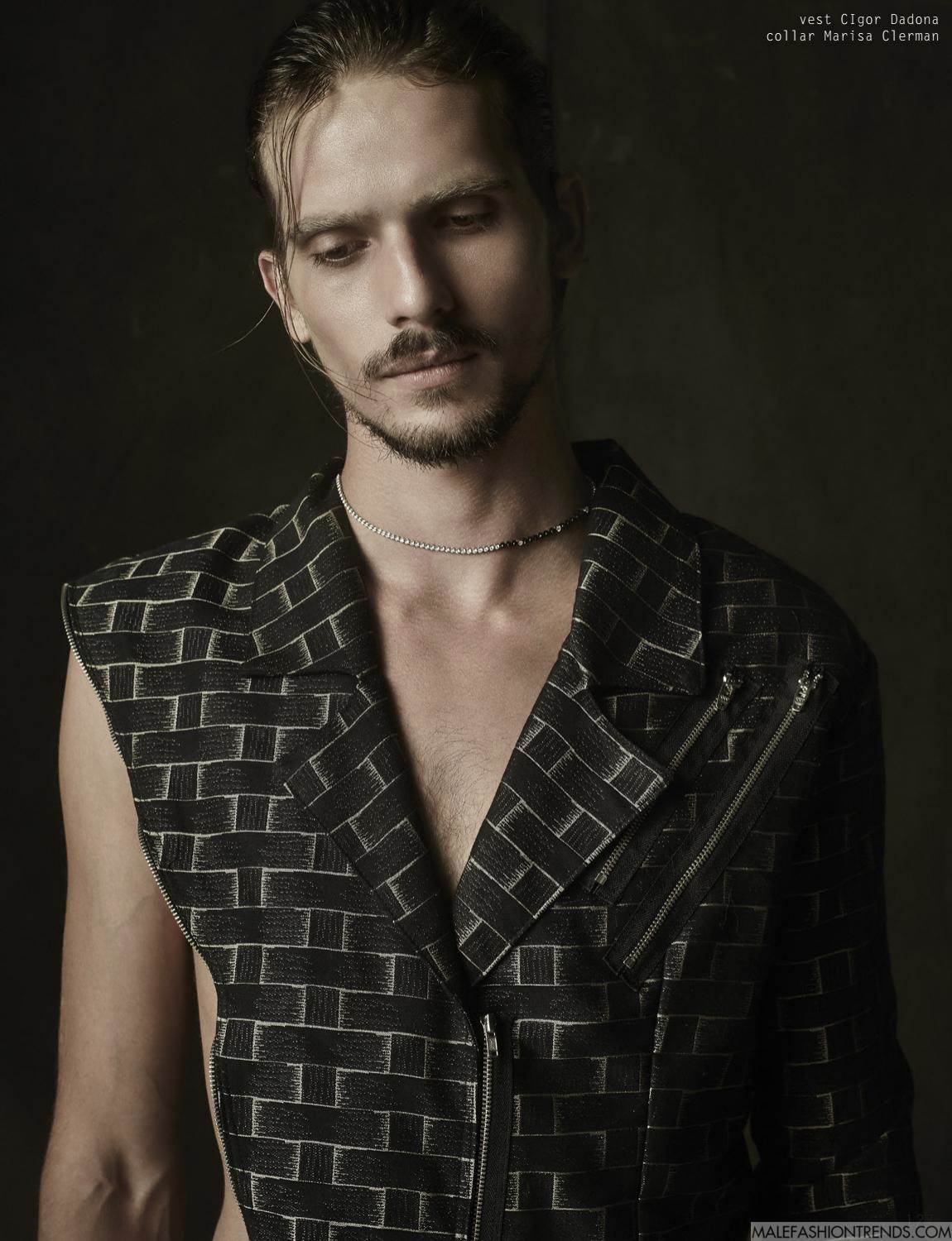 Bruce Machado para VICTOR Magazine No. 1 por Victor Daguano