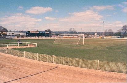 Pie and Mushy Peas: Maidstone United FC
