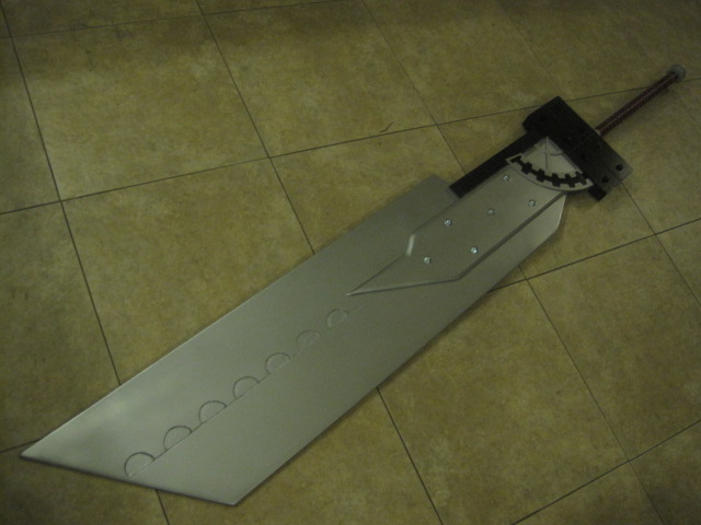 cubseidl props: Cloud Strife's The First Tsurugi (Fusion Sword)