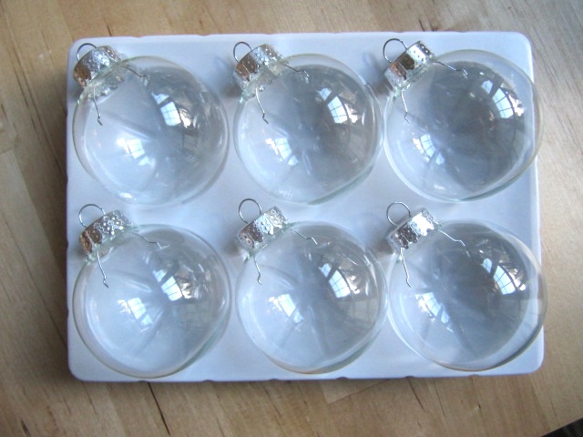 Sew Many Ways...: Fillable Glass Christmas Ornaments...Great Gift Idea