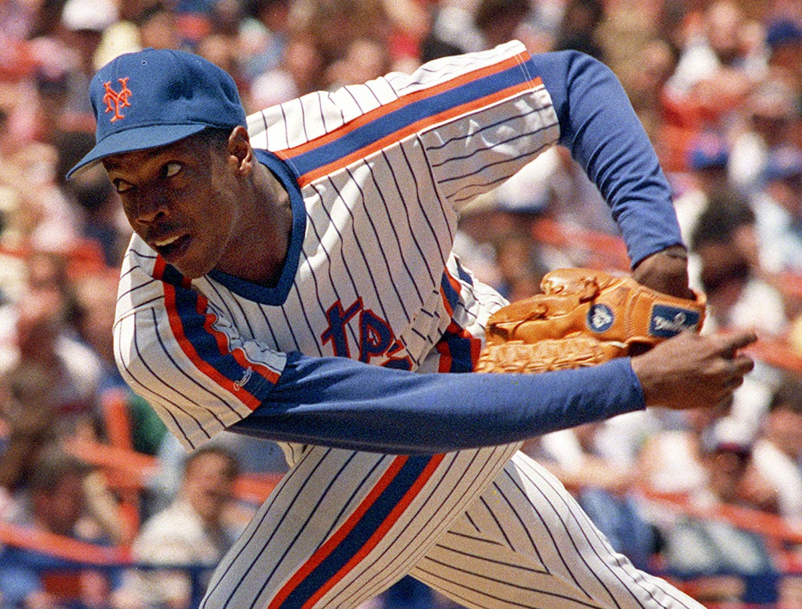 Jonathan's Autograph Signings: Dwight "Doc" Gooden (05/03/14)