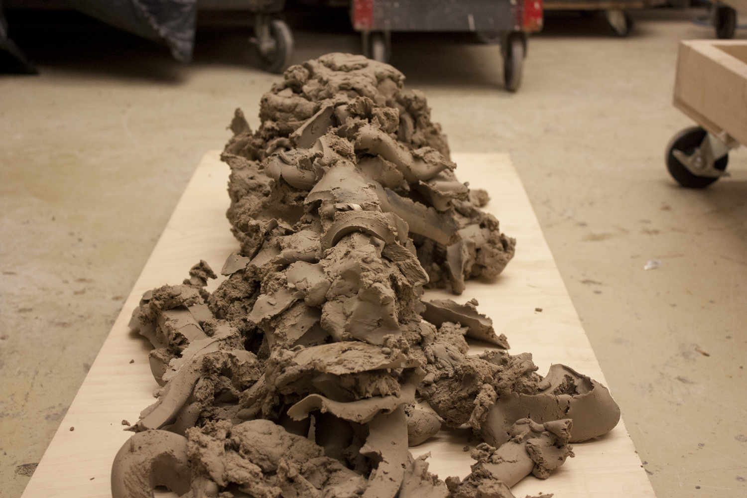 Robot Sculptor: Robot Cutting Clay for Mold Making - Mathew Schwartz