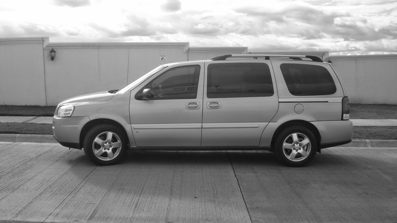 IMPORTMYM: CHEVROLET VENTURE LIMITED 2008