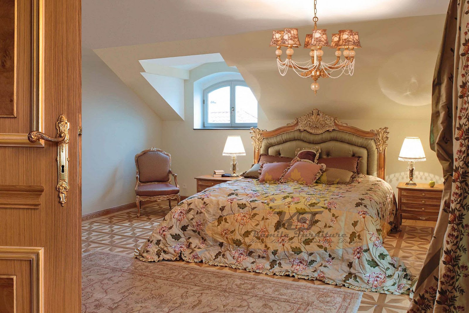 Kamila Furniture: LUXURY CLASSIC ITALIAN FURNITURE BEDROOM