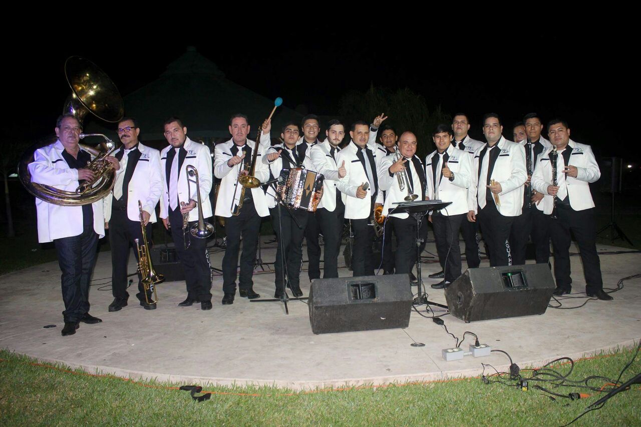 Contratación de Banda, Grupos y Más: Banda en Sinaloa