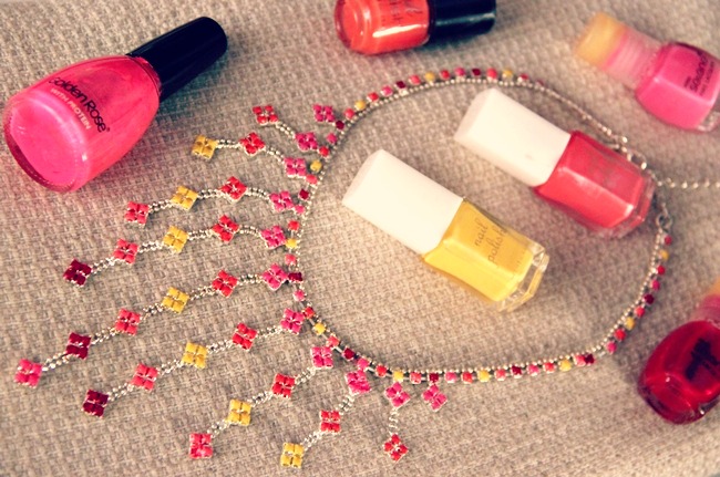 DIY: Multi-colored Rhinestone Jewelry | GLAM FAB HAPPY