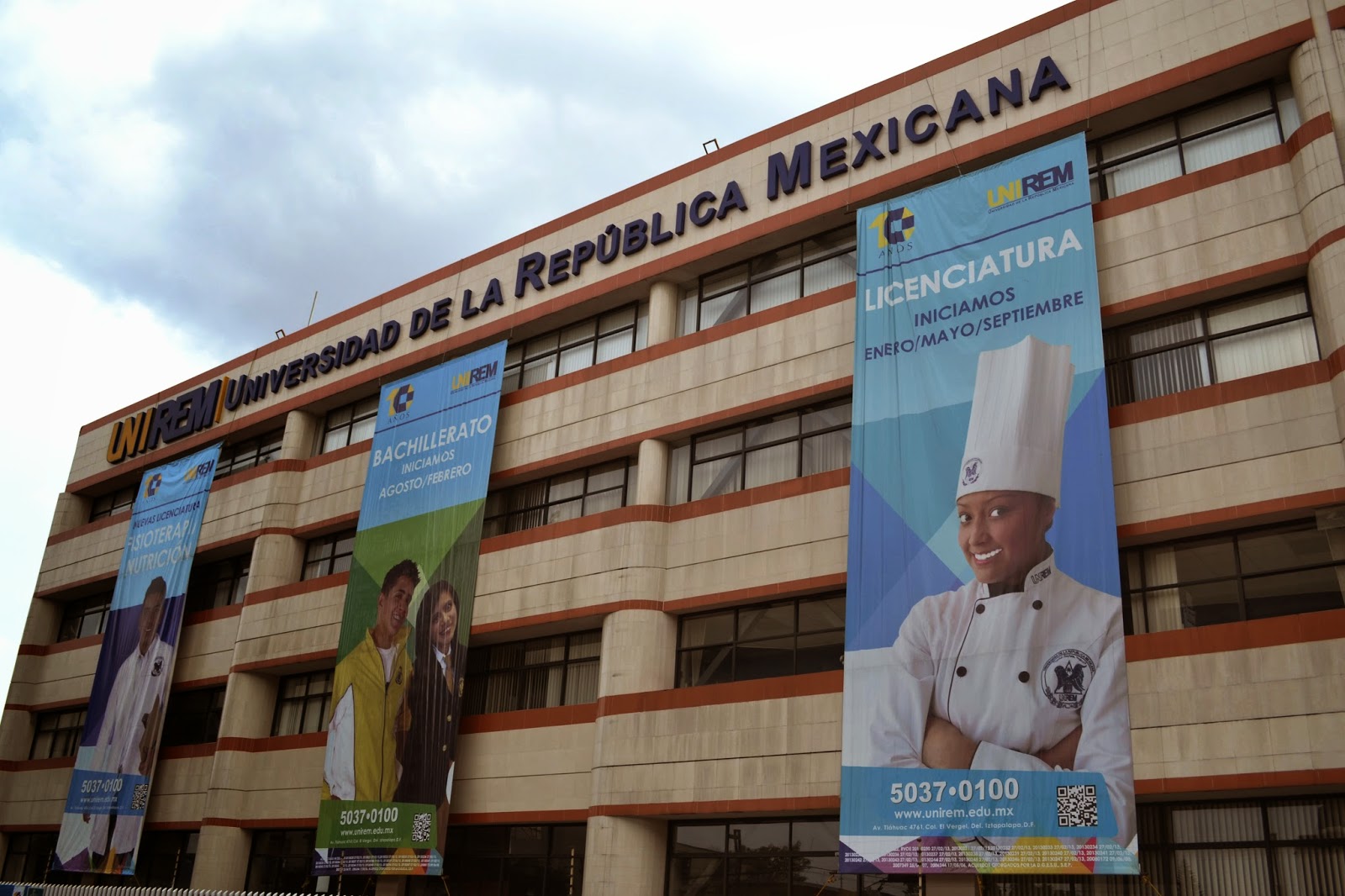 Lalo Div Producciones: UNIREM “UNA VUELTA A LA COMUNICACIÓN”