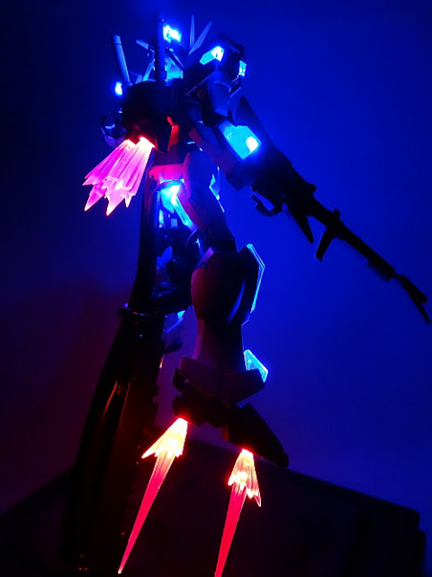 HG 1/144 Extreme Gundam Full LED Custom Build