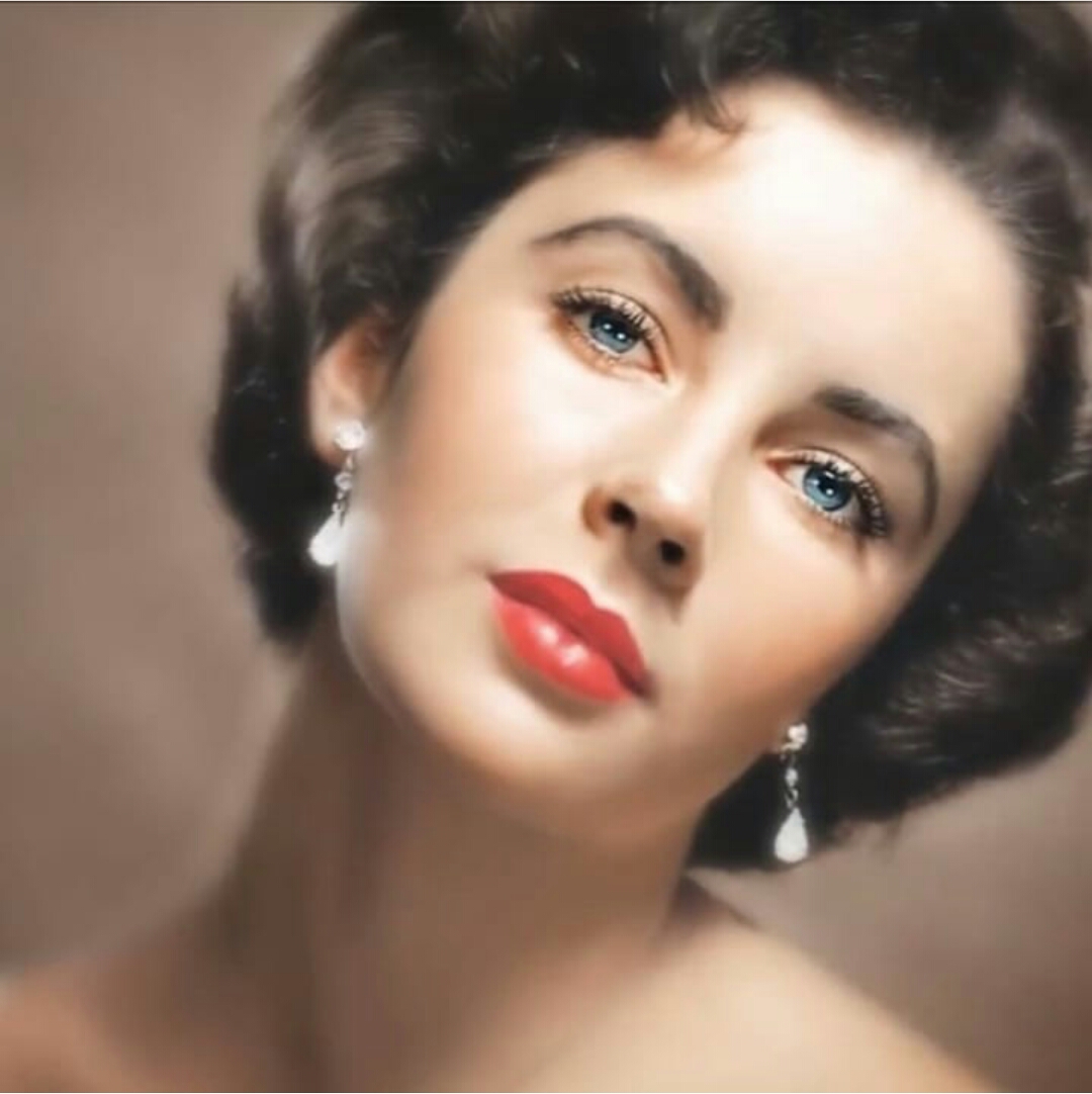 Liberte Sua Mente: Elizabeth Taylor: Ontem, Hoje e Sempre.