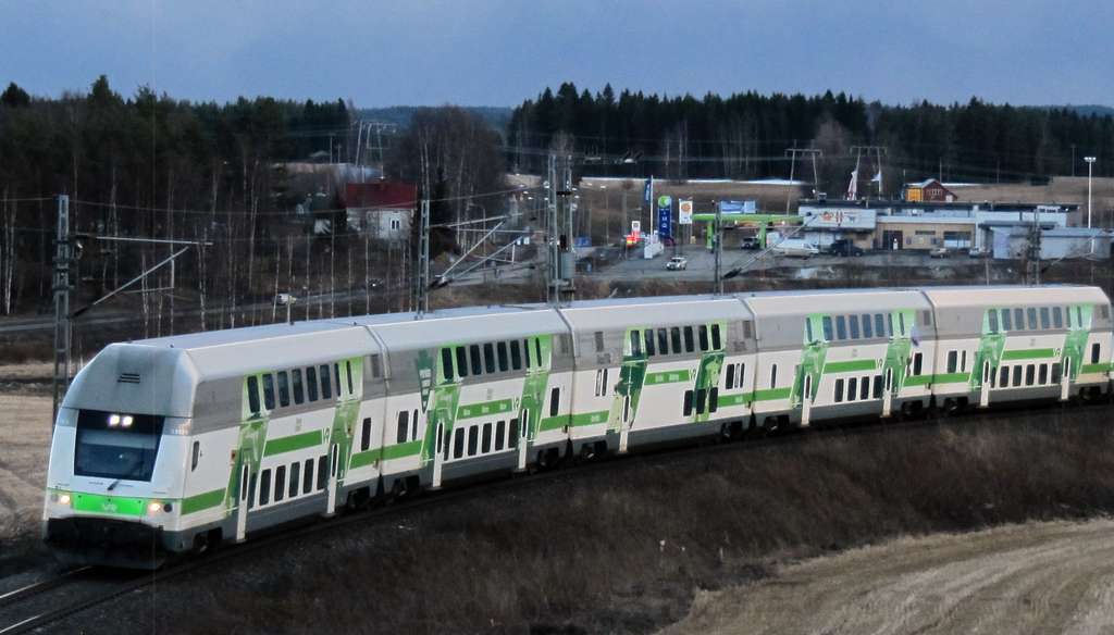 Screendisplay : : Jämsä: Juna saapui Jämsään.