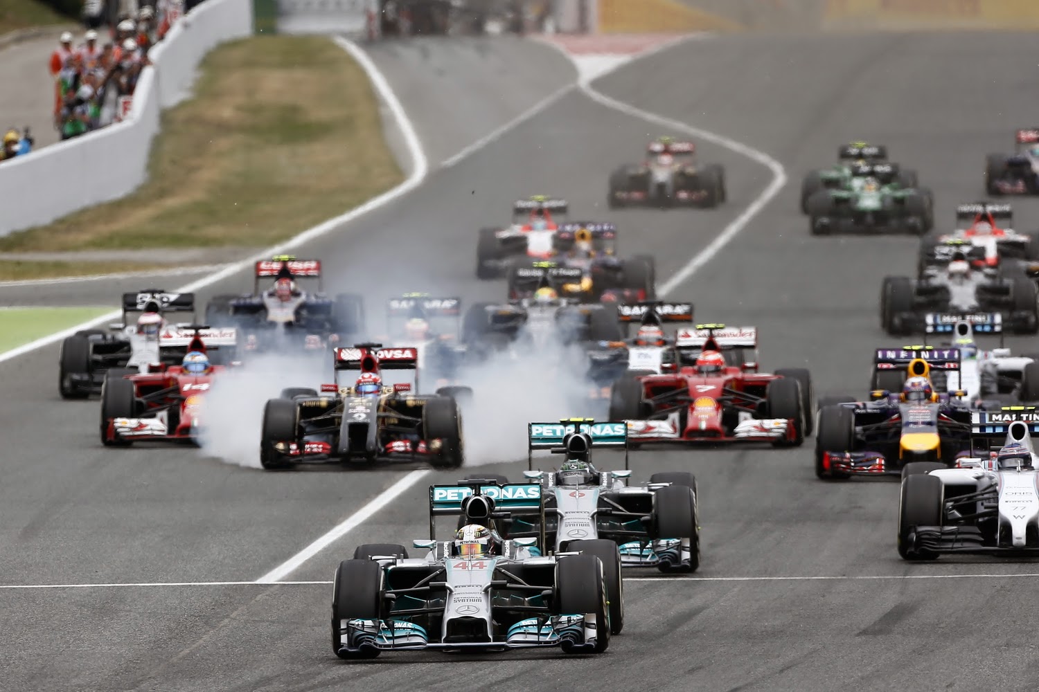 2014 SPANISH GP: LEWIS HAMILTON WINS, FORMULA 1 LOST - FORMULA 1