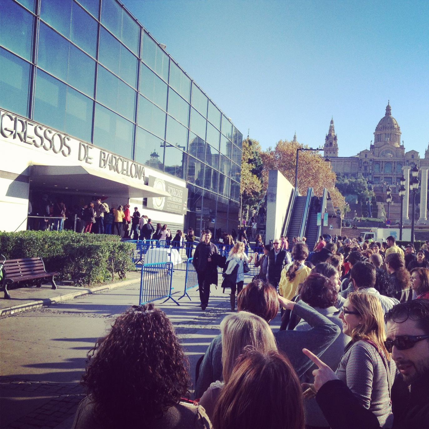 MON BAKERY | The world is better with sweet things