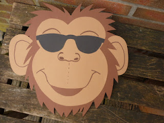 Traktaties zelf maken.: Apen masker . ( Bruno Mars . )